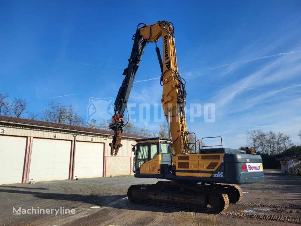 Hyundai HX330L with long-front boom, standard boom & shear mini bager