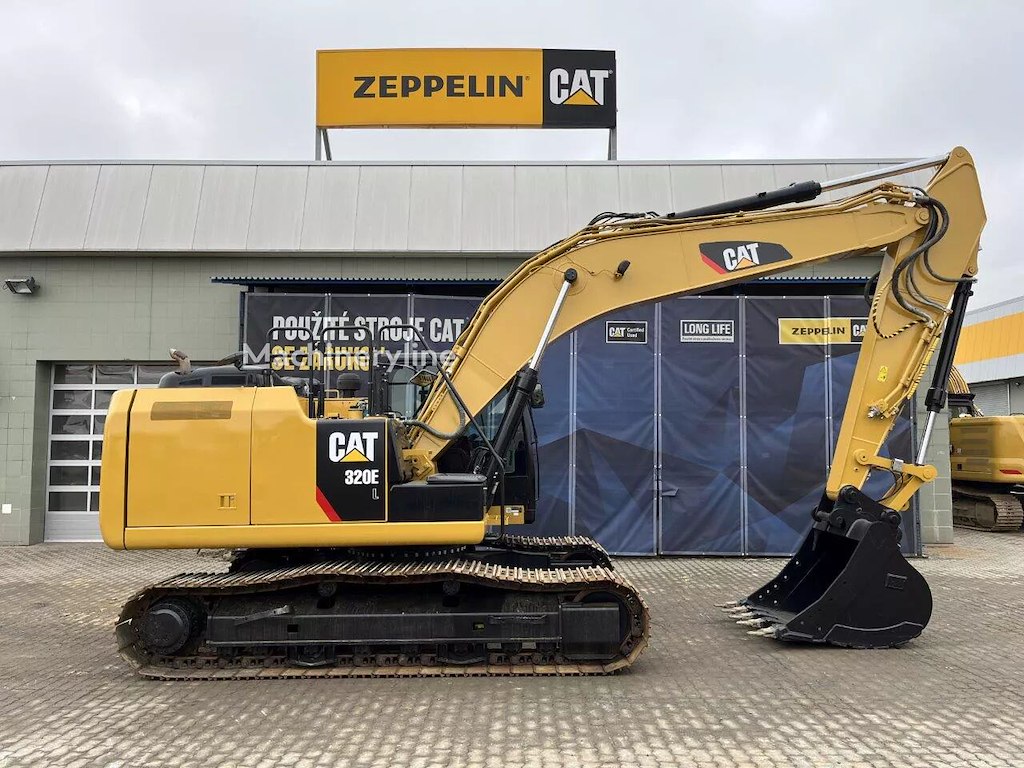 Caterpillar 320E bager guseničar