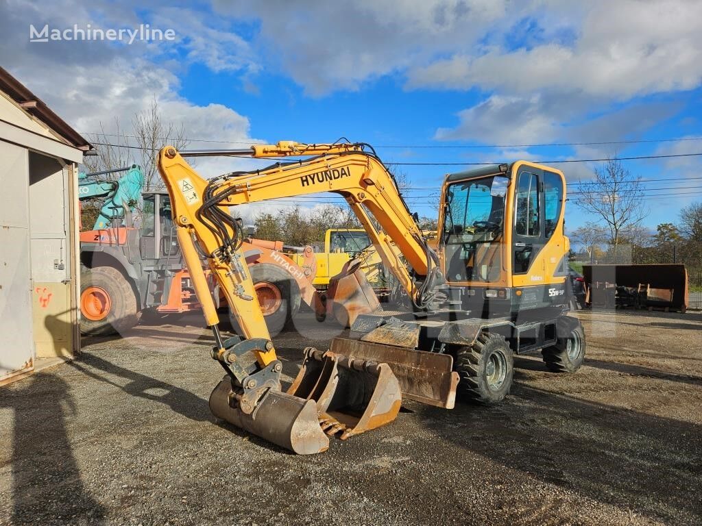 Hyundai Robex 55 bager točkaš