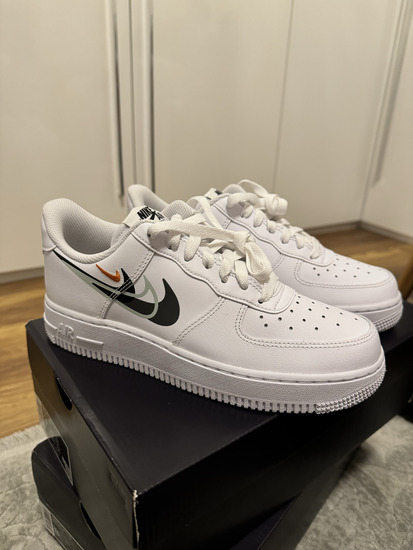 Nike sir force 1