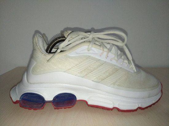 Adidas ženske patike broj 36 ORIGINAL