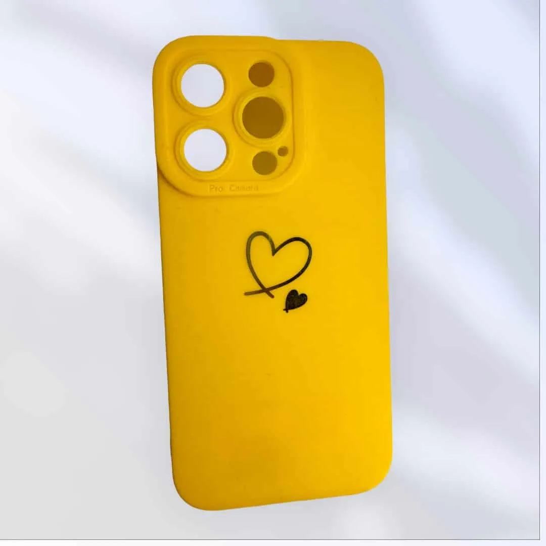 Maska color heart za iPhone 13 pro zuta