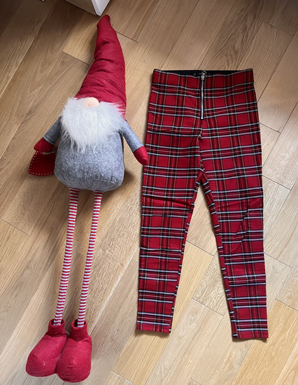 Zara pantalone M