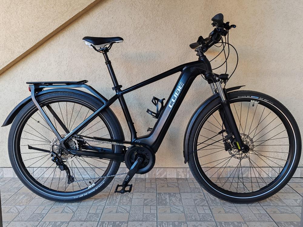 Cube Touring Hybrid Pro 2022 Kao NOV Perfektan