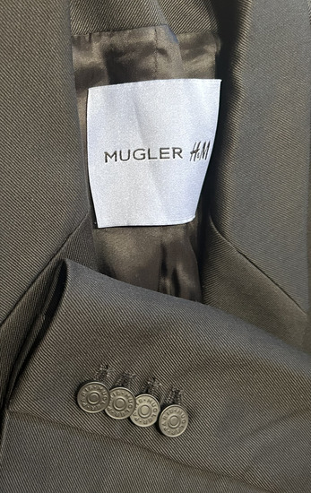 Mugler x H&M Blejzer NOVO