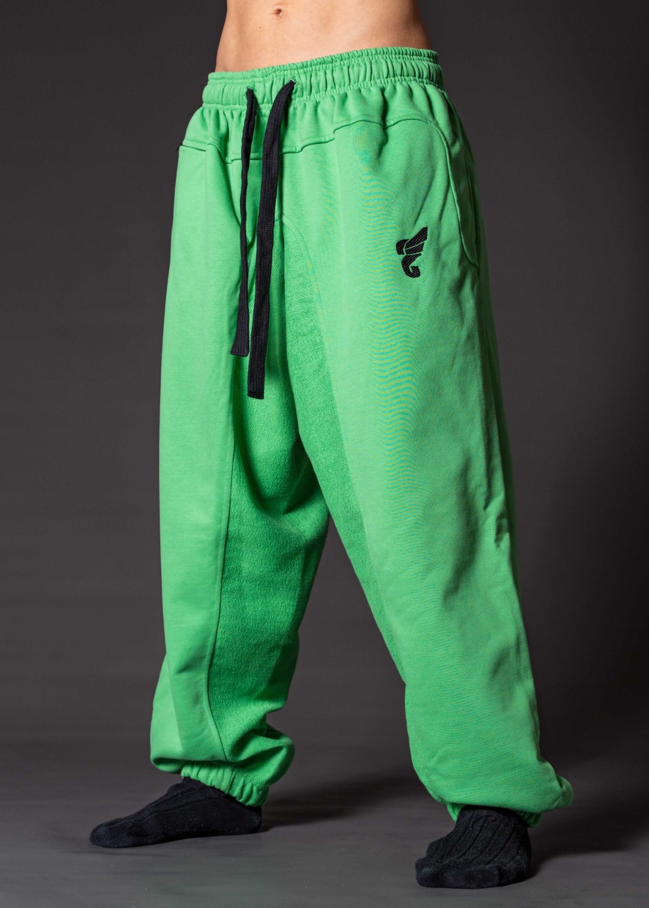 Baggy Motion Pants – Green