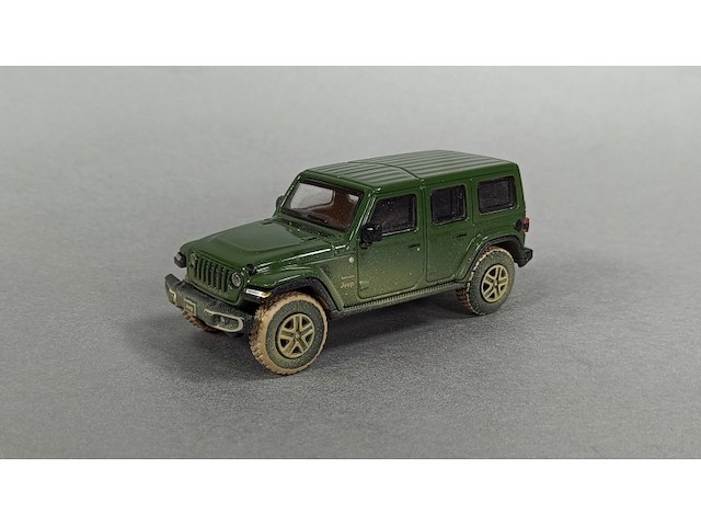 JKM Jeep Wrangler Sahara, 1:64, zeleni blatnjav