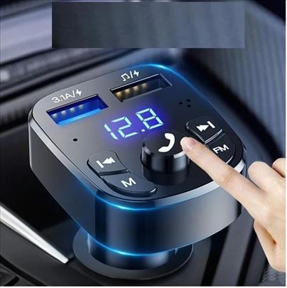 FM Transmiter za auto , 2 USB ulaza , Bluetooth 3A