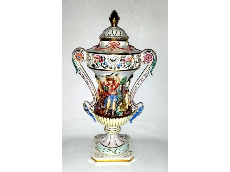 CUP - ORNAMENTNA MAJOLIKA, R. SAN MARINO, 41cm