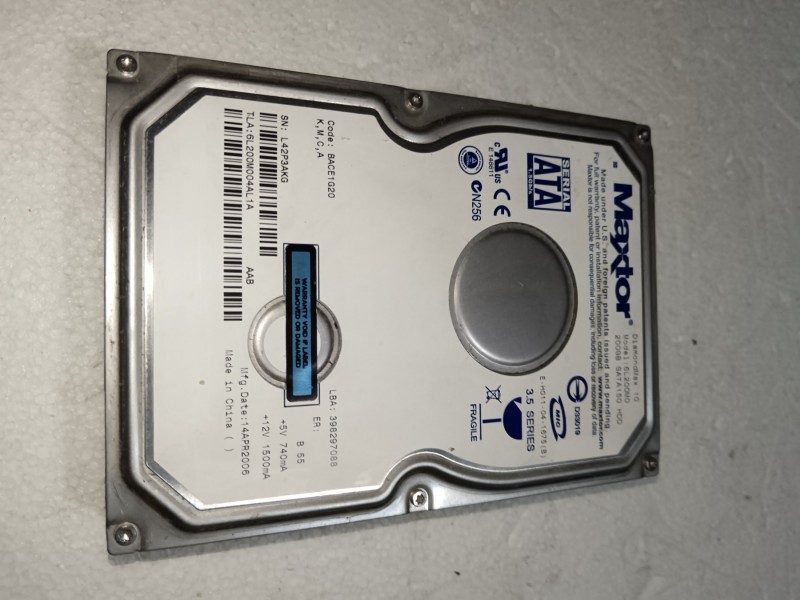 maxtor 200 giga sata 100%100% za desktop