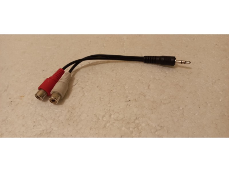 Univerzalni audio kabl 3.5 mm, 2xRCA 15 cm