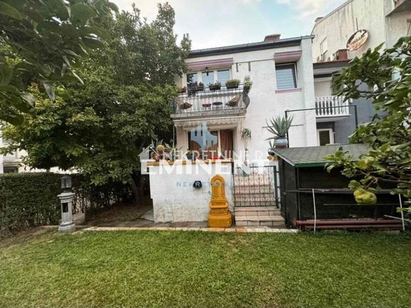 Čukarica, Ada Ciganlija, Milana Delića, Kuća, 193m2, 365000 EUR