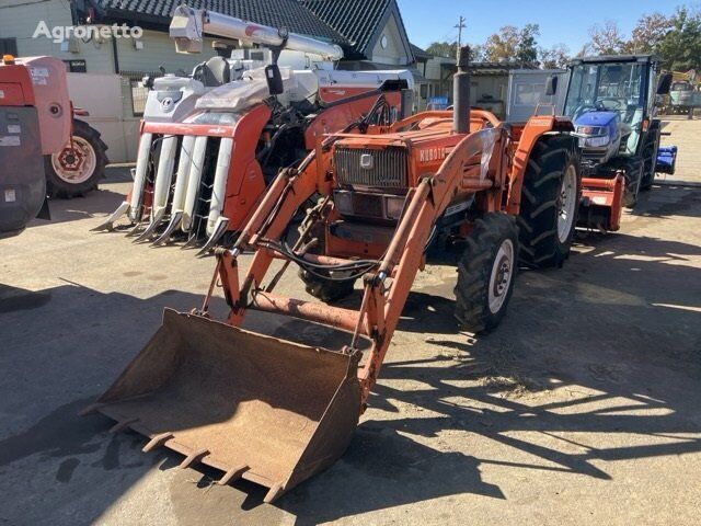 Kubota TRACTOR(Kubota) traktor točkaš