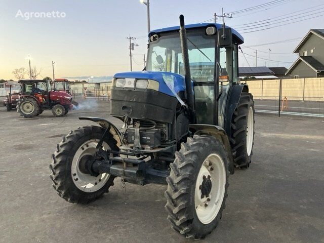 New Holland TRACTOR(NEW HOLLAND) traktor točkaš