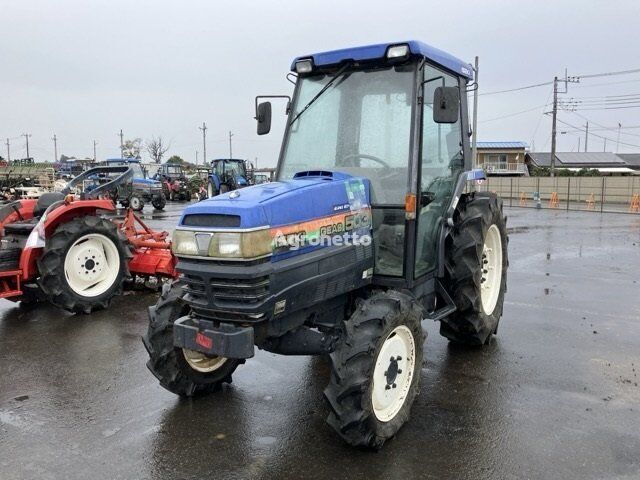 Iseki TRACTOR(ISEKI) traktor točkaš