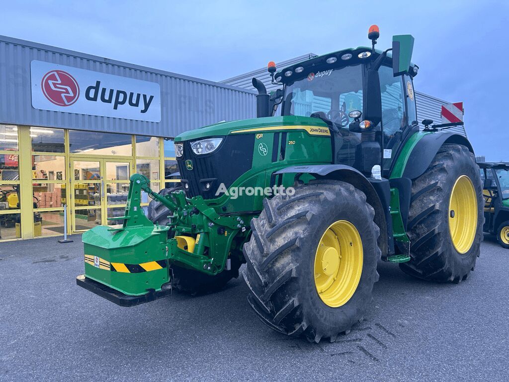 John Deere 6R250 traktor točkaš