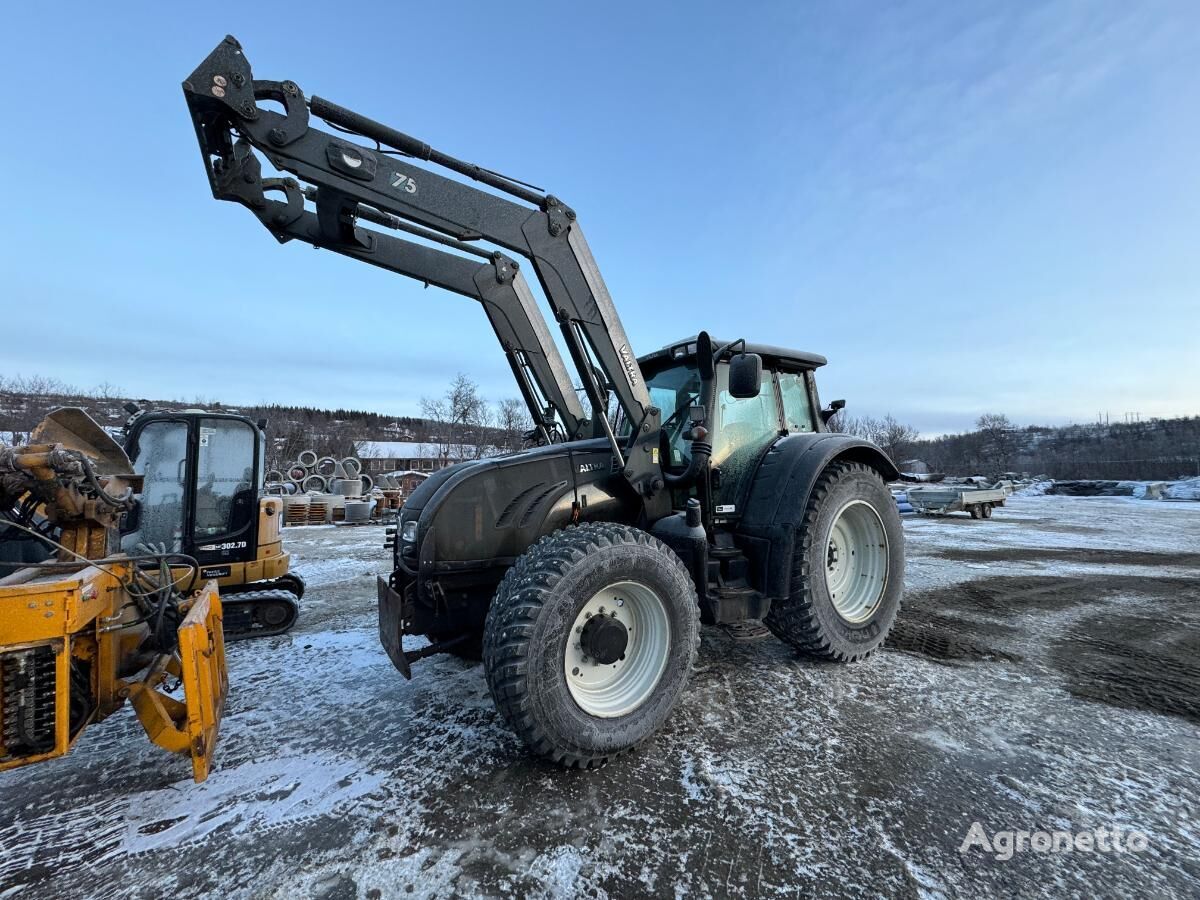 Prodaje se Valtra T202 traktor točkaš na aukciji