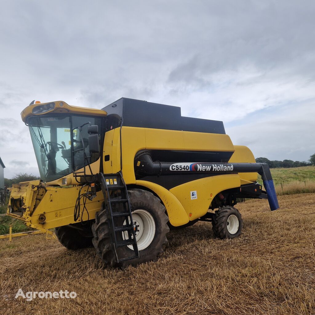 New Holland CS 540 kombajn za žito