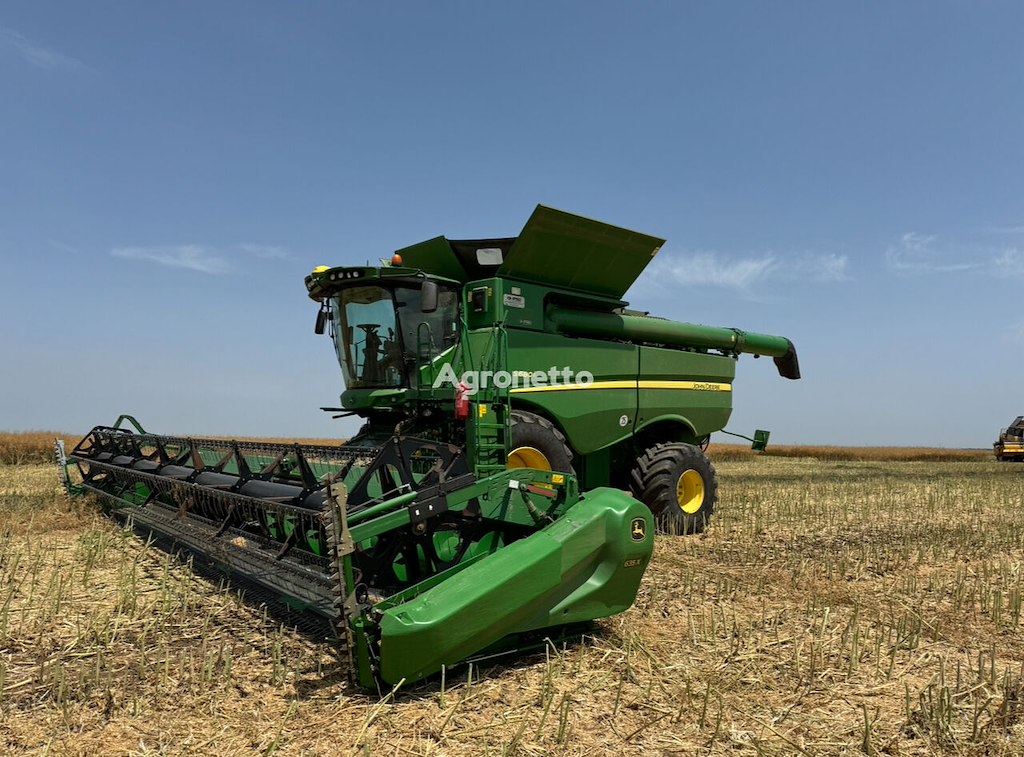 John Deere S680i kombajn za žito