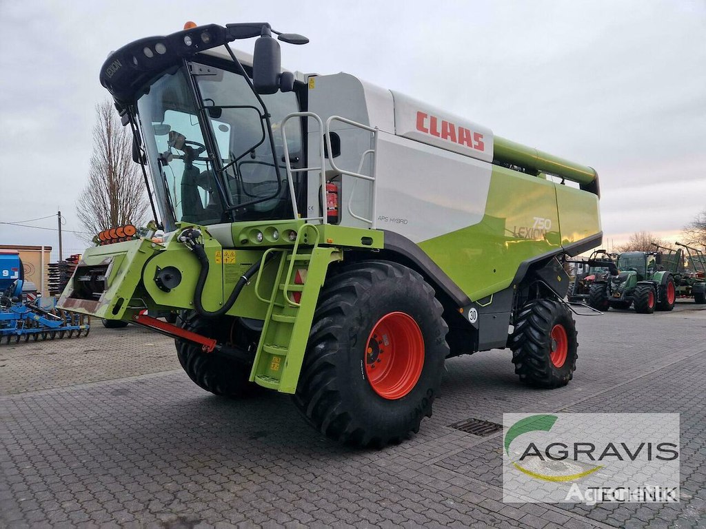 Claas Lexion 750 kombajn za žito