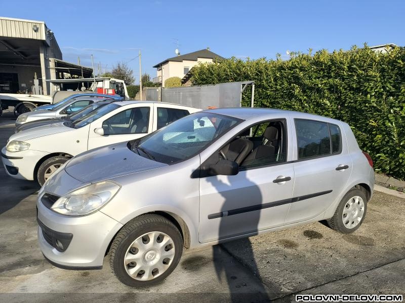 Renault Clio Kompletan Auto U Delovima