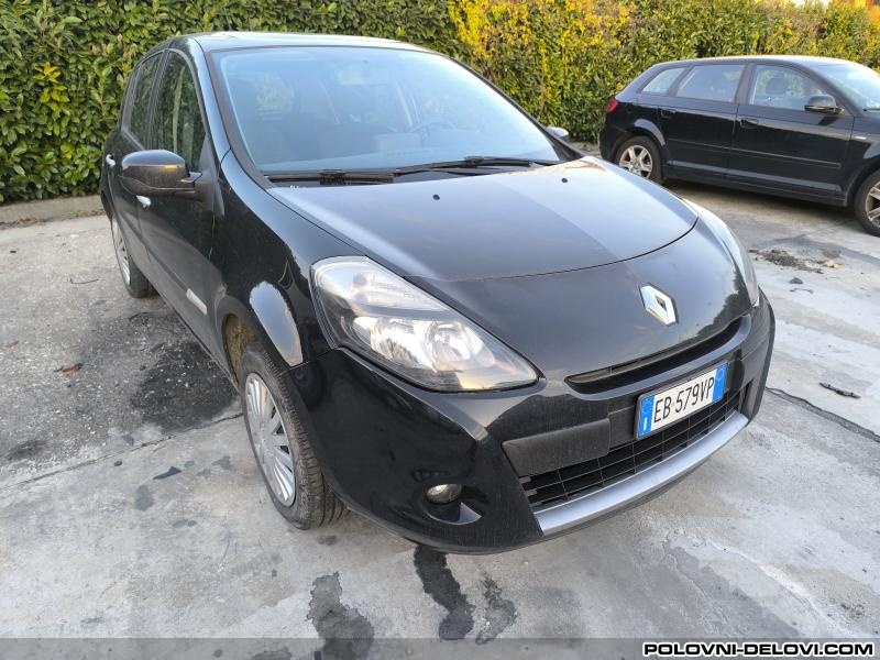 Renault Clio Kompletan Auto U Delovima