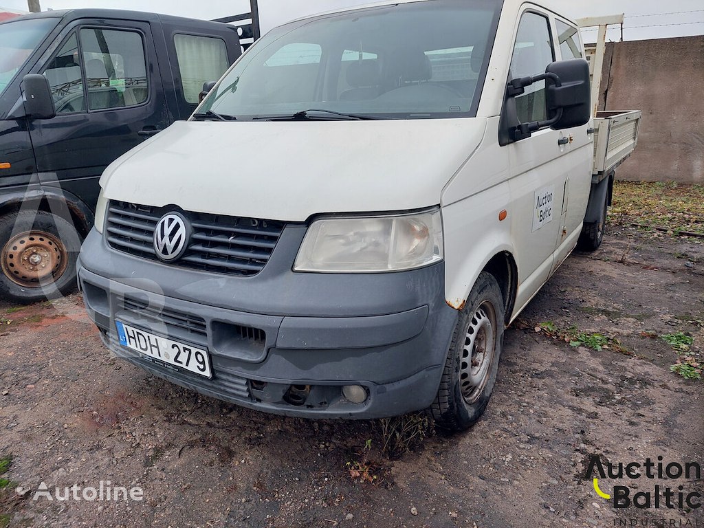 Prodaje se Volkswagen Transporter kamion s ravnom platformom < 3.5t na aukciji