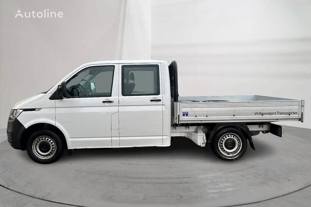 Prodaje se Volkswagen Transporter kamion s ravnom platformom < 3.5t na aukciji