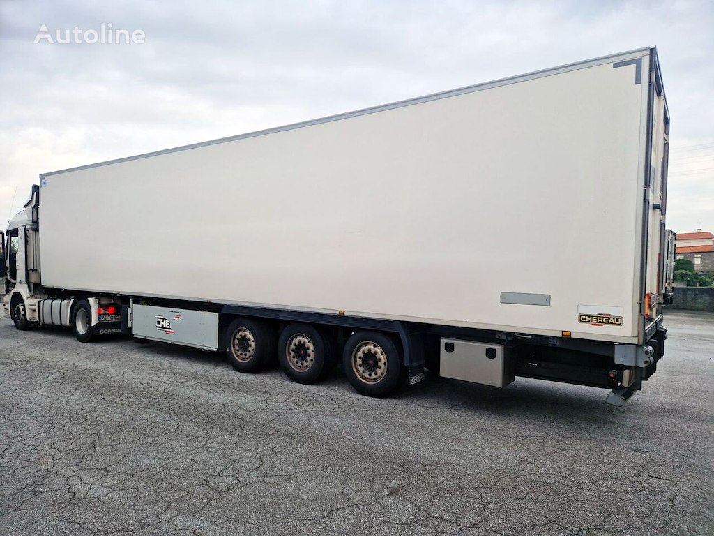 Chereau CD382H/B poluprikolica hladnjača