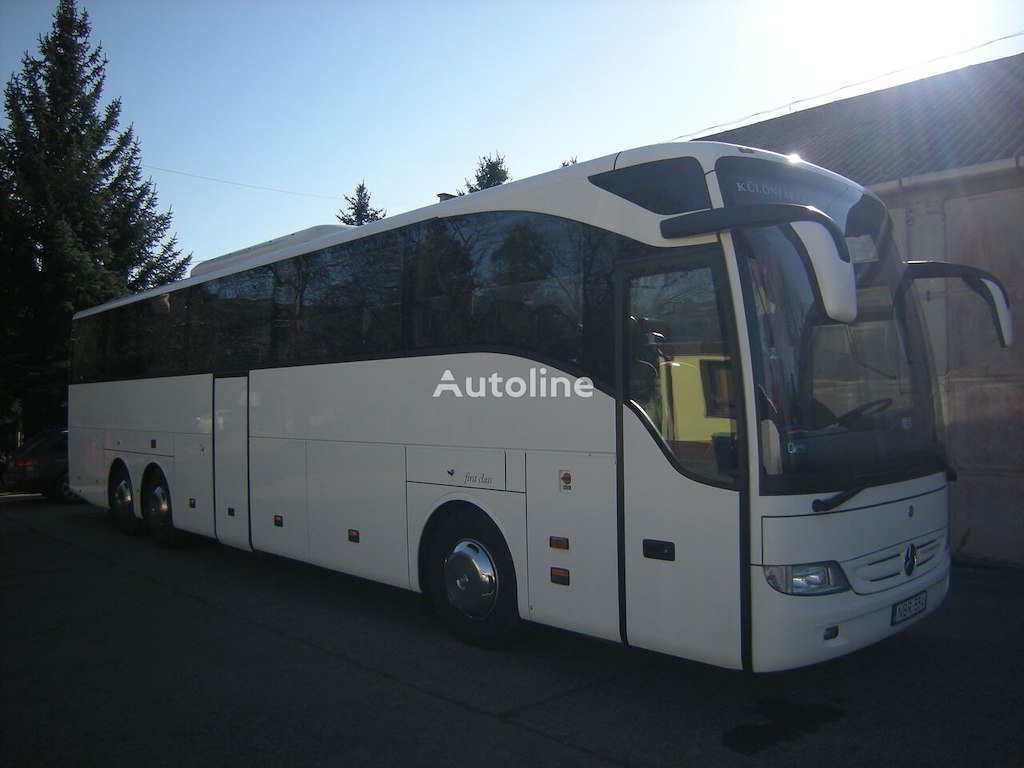 Mercedes-Benz Tourismo 16 RHD turistički autobus