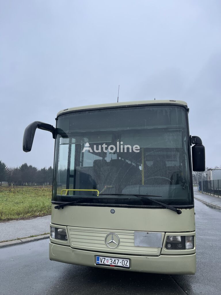 Mercedes-Benz Integro O550 UH prigradski autobus