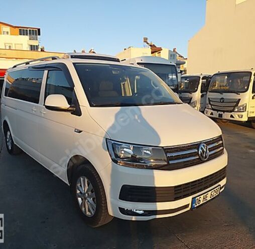 Volkswagen Caravelle Comfortline putnički minibus