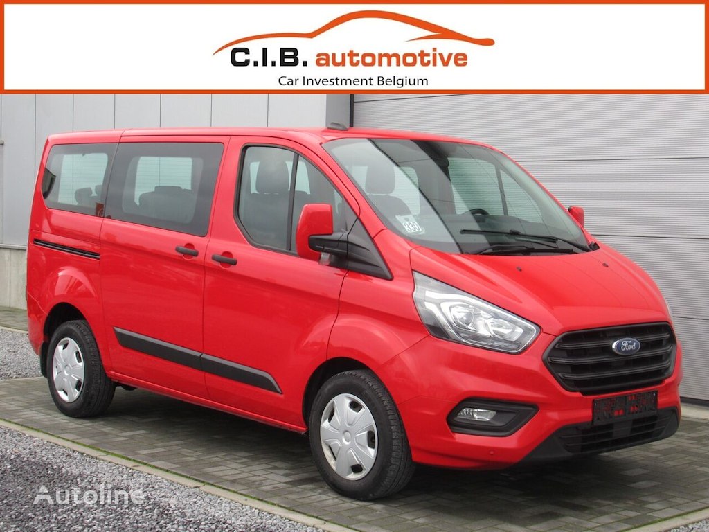 Ford Transit Custom 320S / 2.0TD / 8 pl / Navi / Cruise Control / PDC minivan