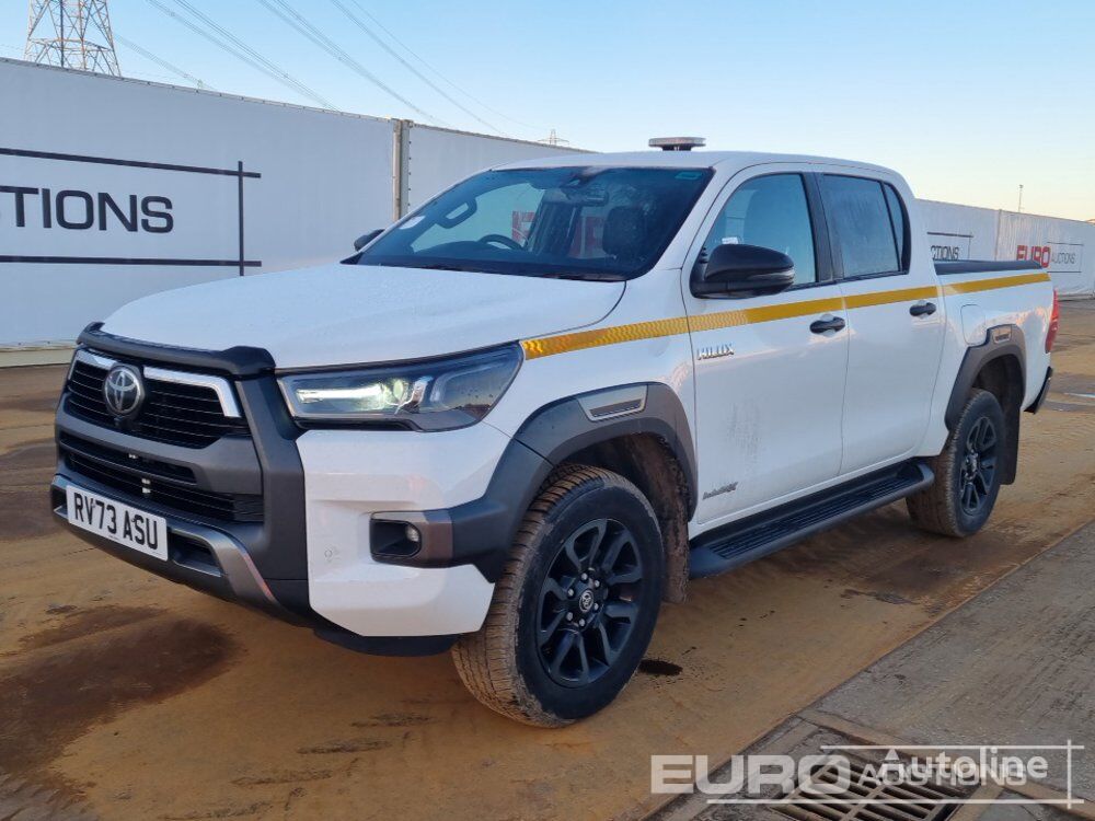 Prodaje se Toyota Hilux Invincible X pikap na aukciji