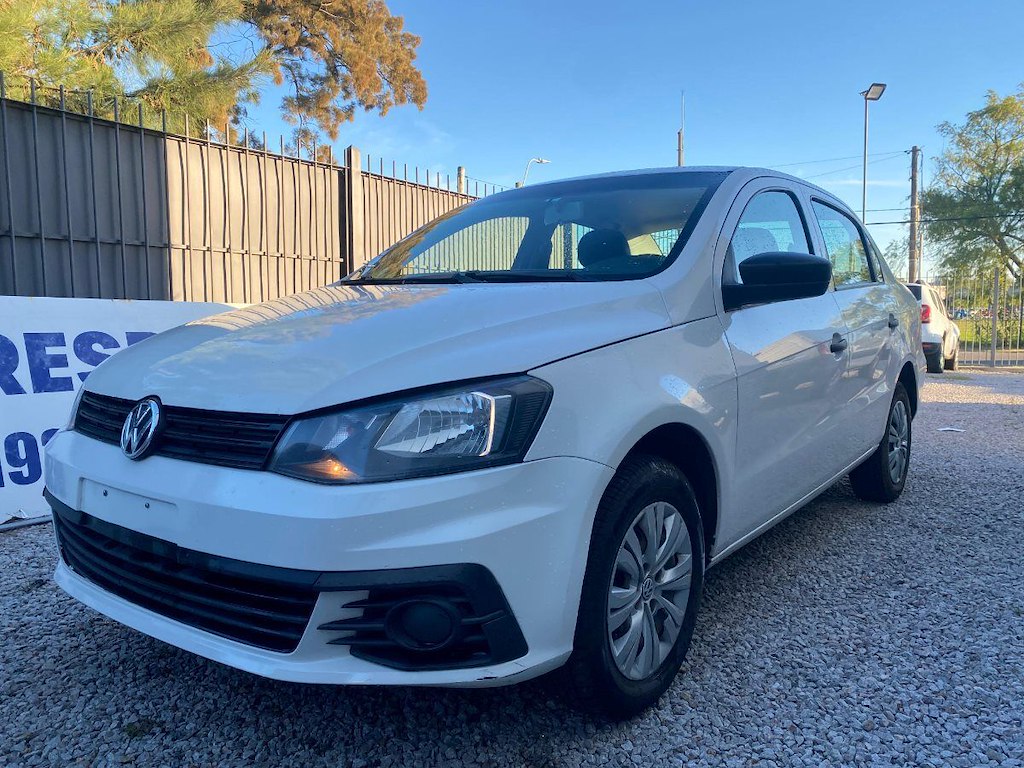 Volkswagen Gol sedan