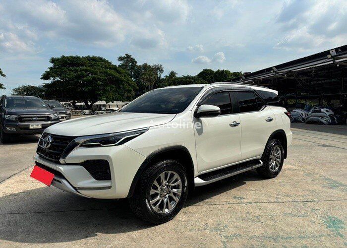 Toyota FORTUNER terenac