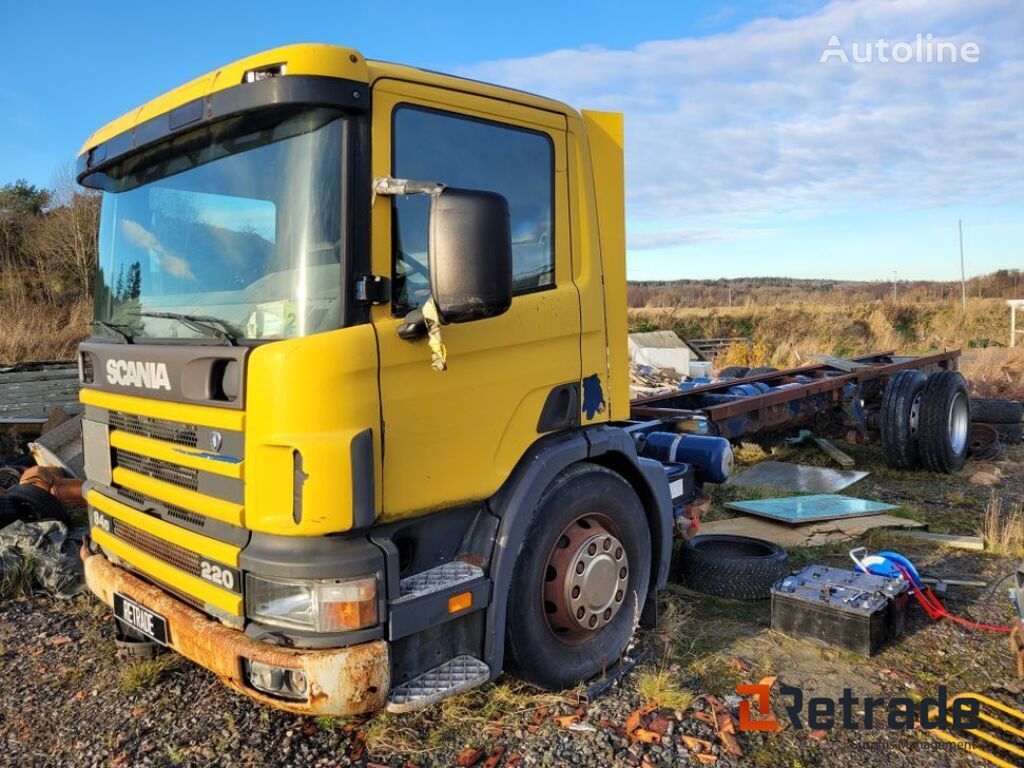 Prodaje se Scania P94 kamion šasija na aukciji