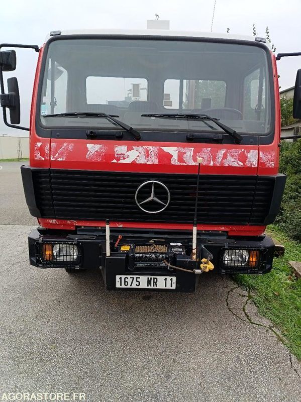 Prodaje se Mercedes-Benz 1726 rol kiper sa kukom na aukciji