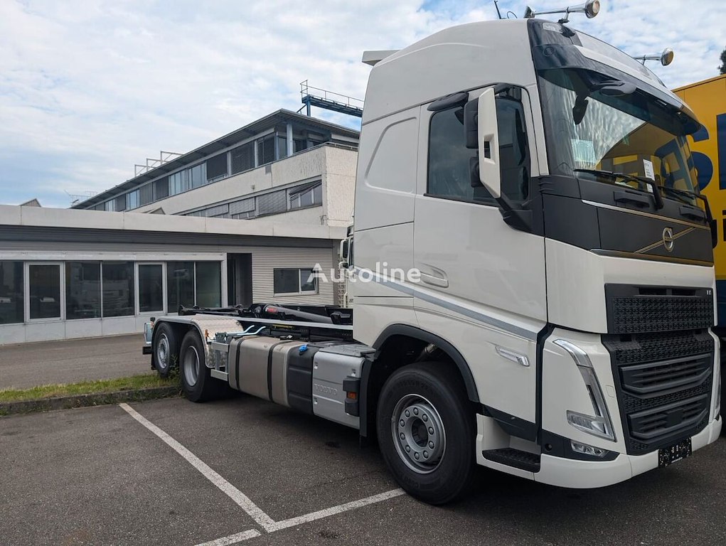 Novi Volvo FH 500 kamion rol kiper