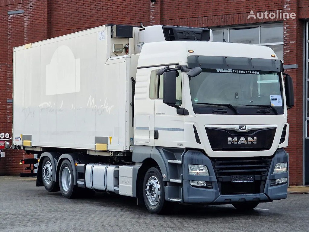 MAN TGX 26.460 6x2*4 - Frigo Carrier - Rohrbahnen / Meat rails - 3 u kamion hladnjača