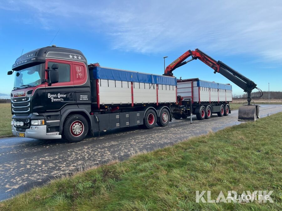 Prodaje se Scania R580 kamion s ceradom na aukciji + prikolica sa ceradom