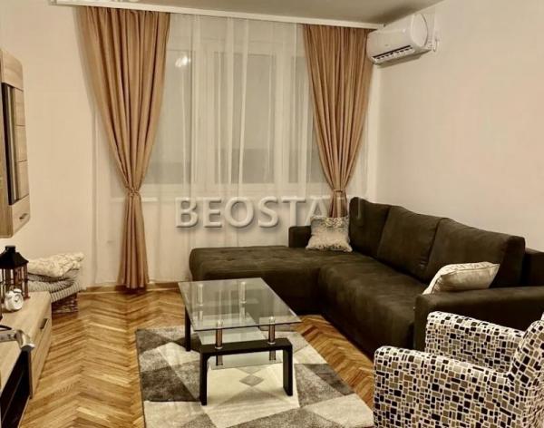 Strahinjica Bana, Dvosoban stan za izdavanje, 60m2, 900€