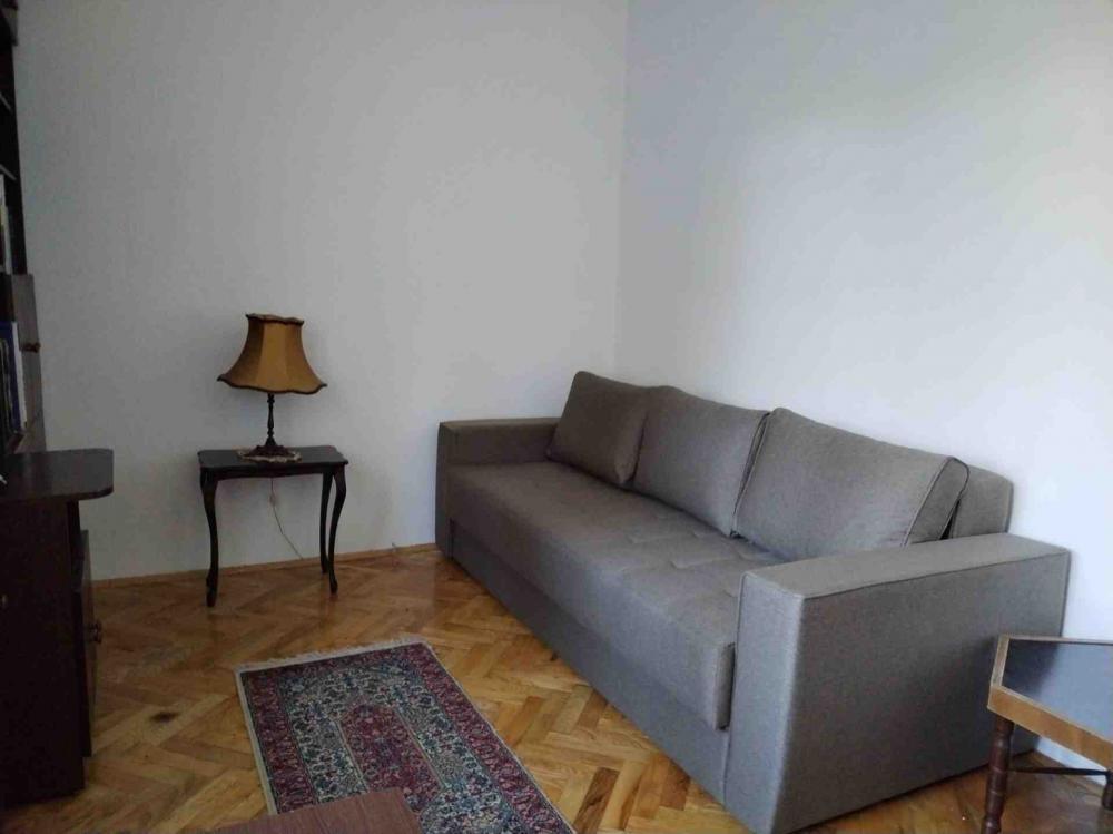 Bilećka, Trosoban stan za izdavanje, 70m2, 600€