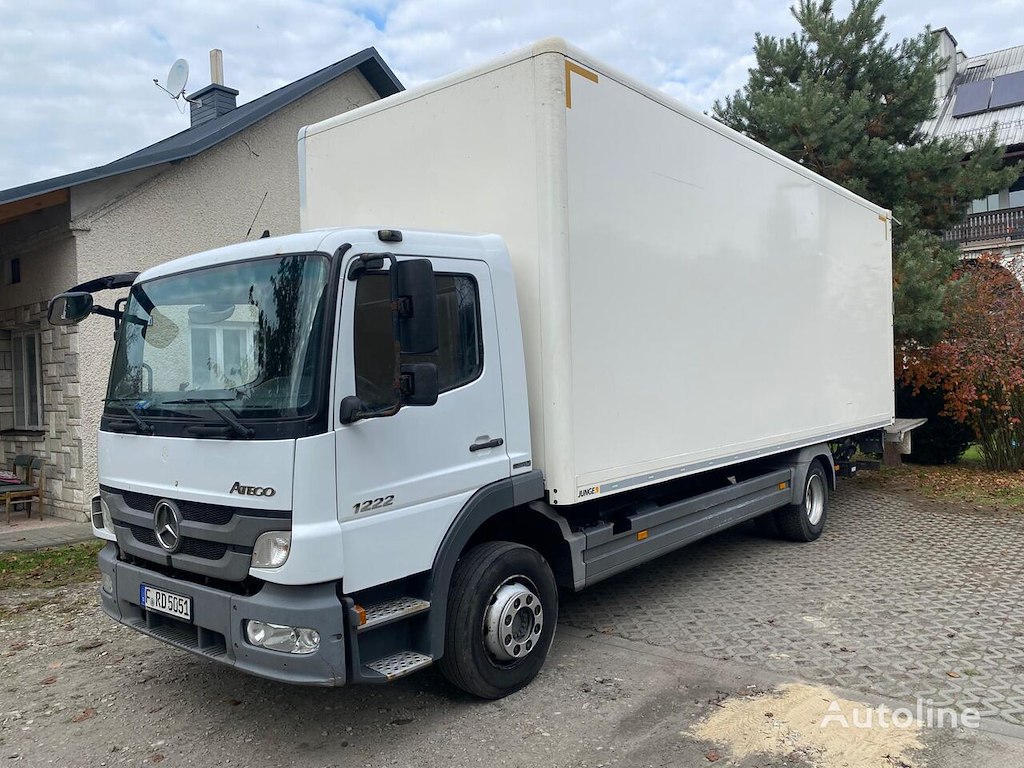 Mercedes-Benz ATEGO 1222 / IZOTERMA + WINDA / KONTENER / EURO 5 / Z NIEMIEC izotermni kamion