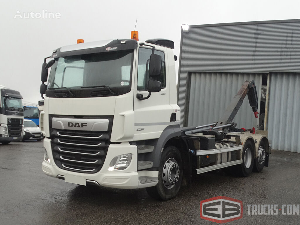 DAF CF480 vozilo za prevoz kontejnera