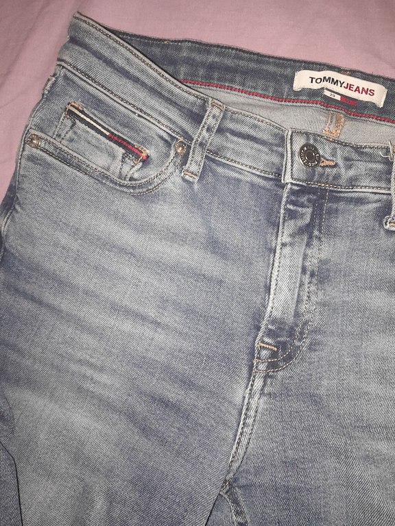 Tommy original farmerice s/m imaju elastin,odlične