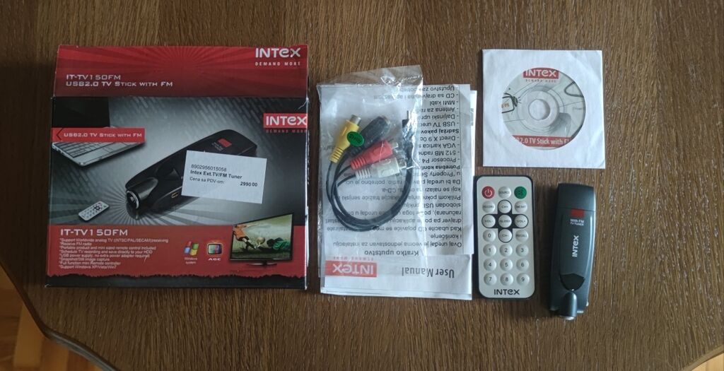 Intex TV tuner IT-TV150FM je eksterni TV tuner sa radiom i daljinskim