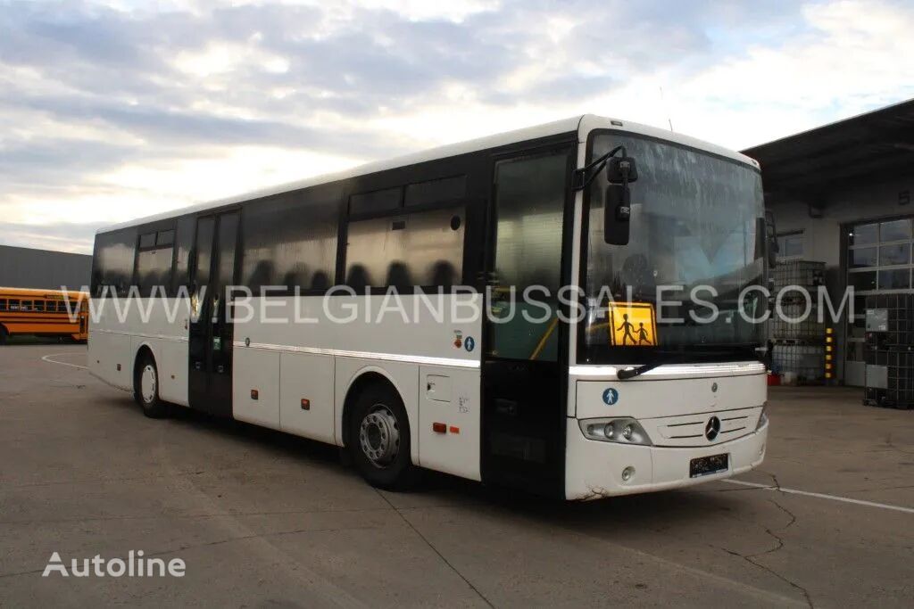 Mercedes-Benz Intouro E / 12.1 m / Manual / Euro 5 prigradski autobus