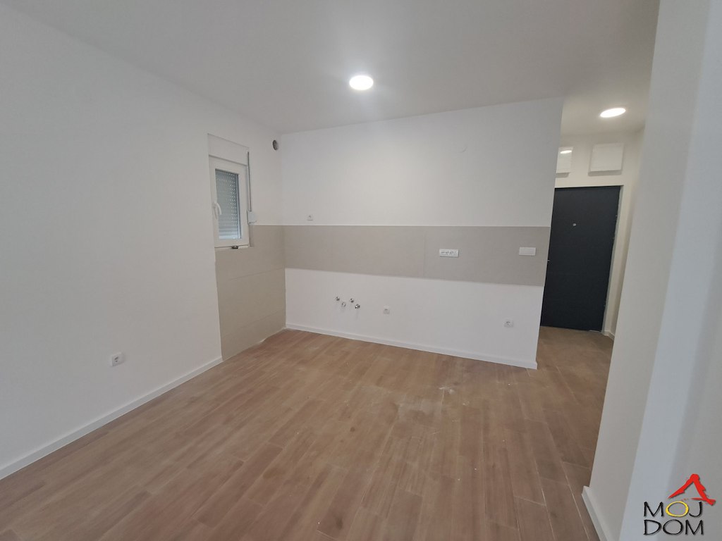 Stan,NOVI SAD,VIDOVDANSKO NASELJE,kv: 47, € 87600, ID: 1028907