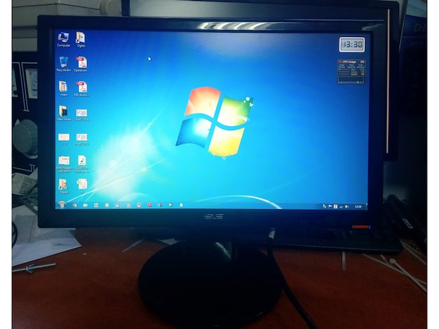 Monitor (86) Asus VH192